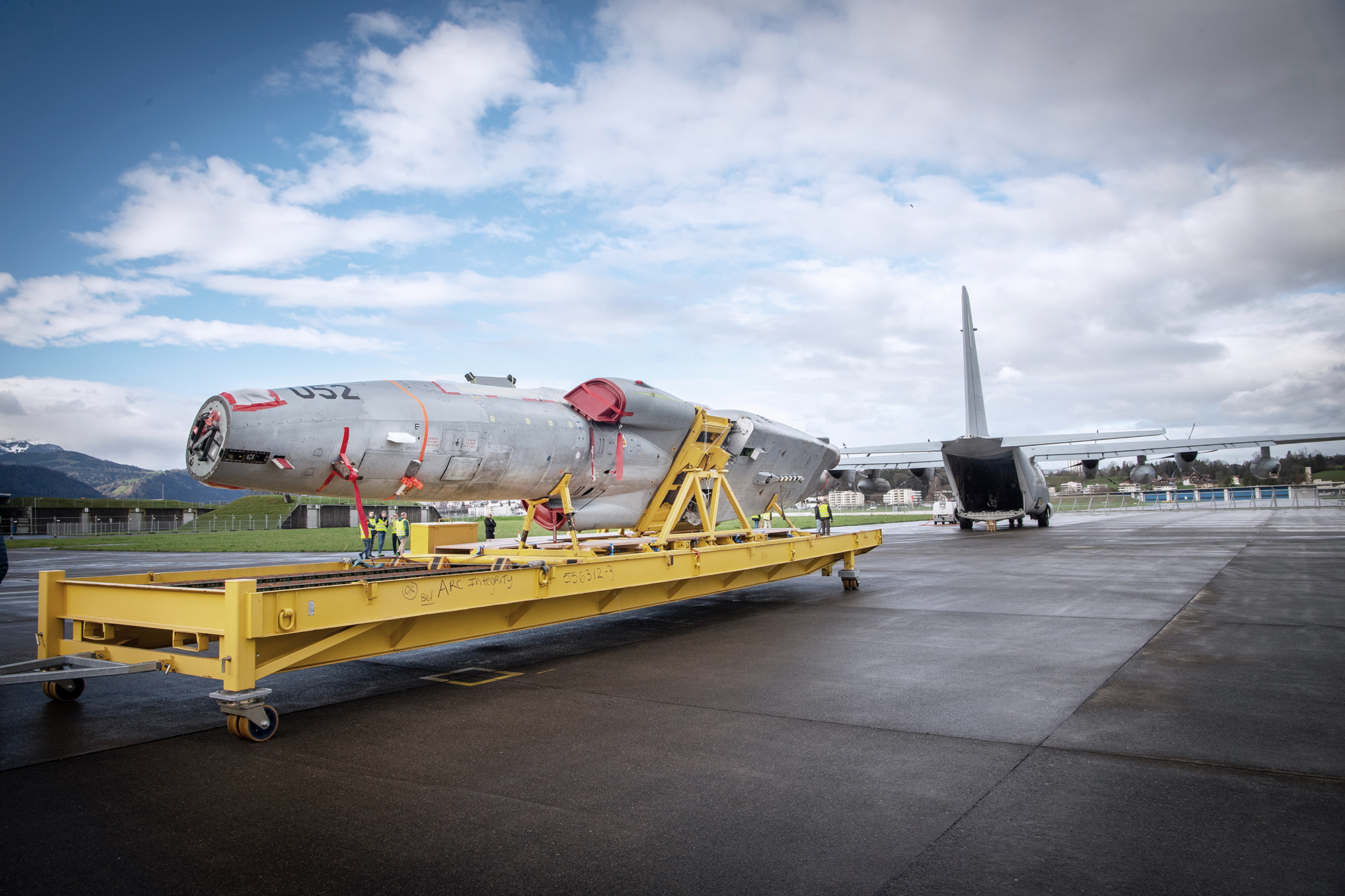 RUAG delivers first F-5 jet to Tactical Air Support | RUAG