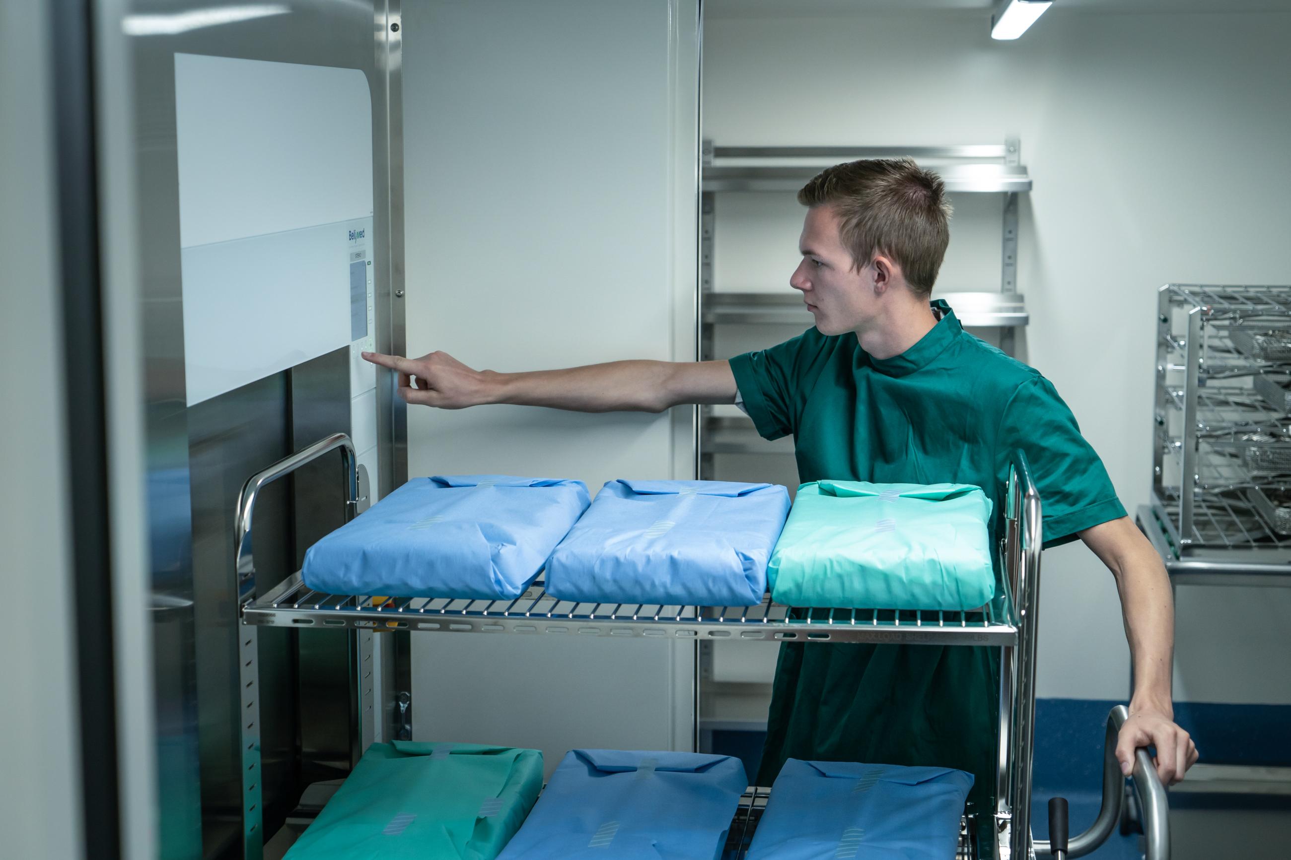 Mobile medizinische Containersysteme | RUAG