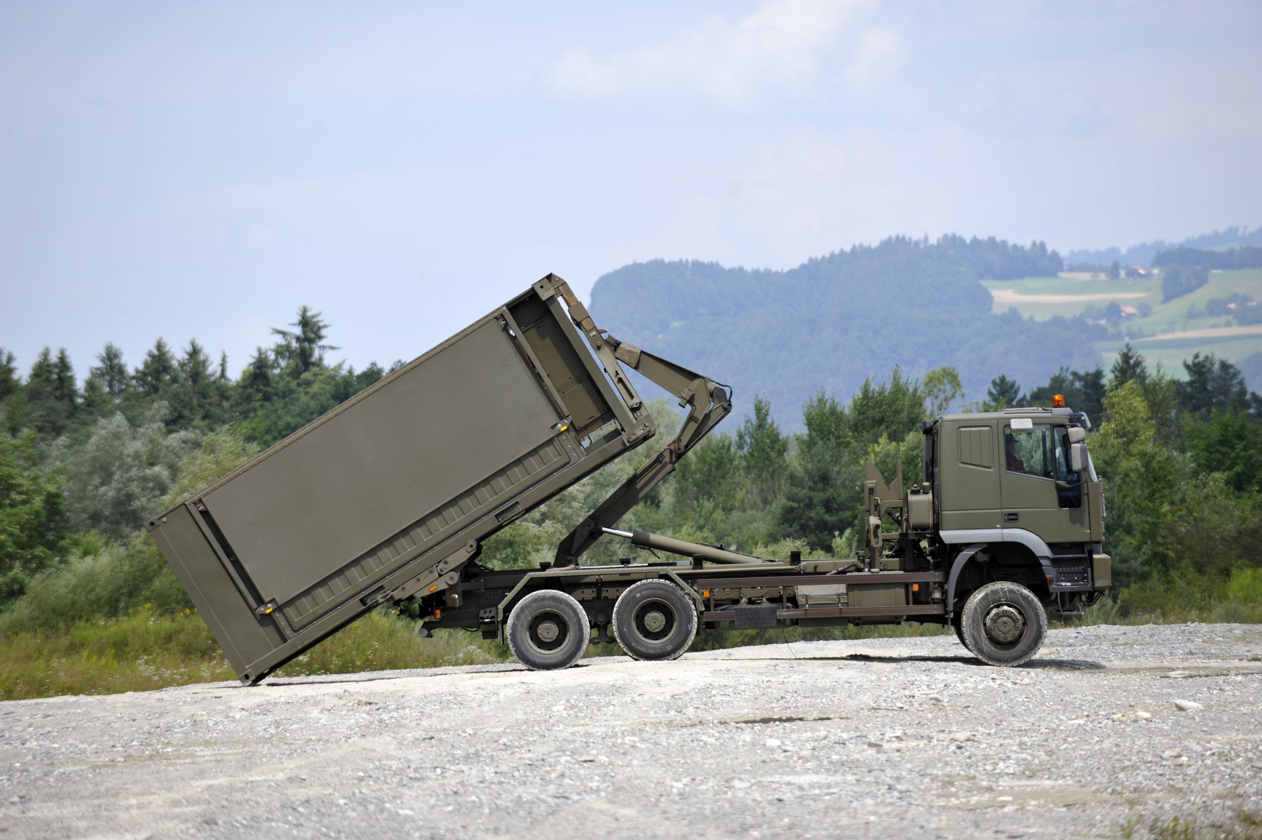 Command & Control Containersysteme | RUAG